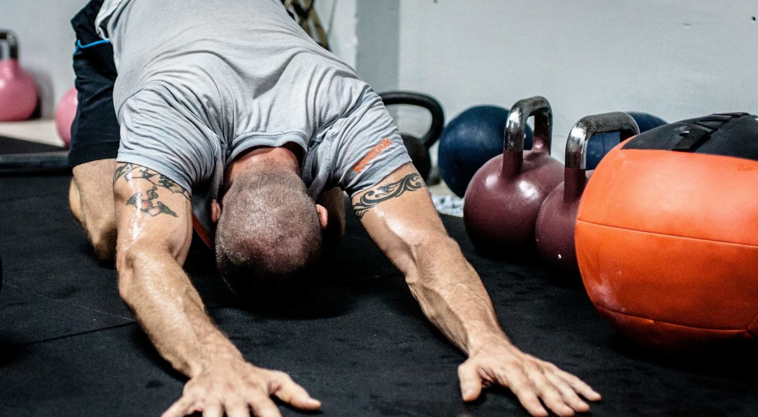 An All-In-One Guide to Rowing Machines: Muscles Targeted, Benefits ...